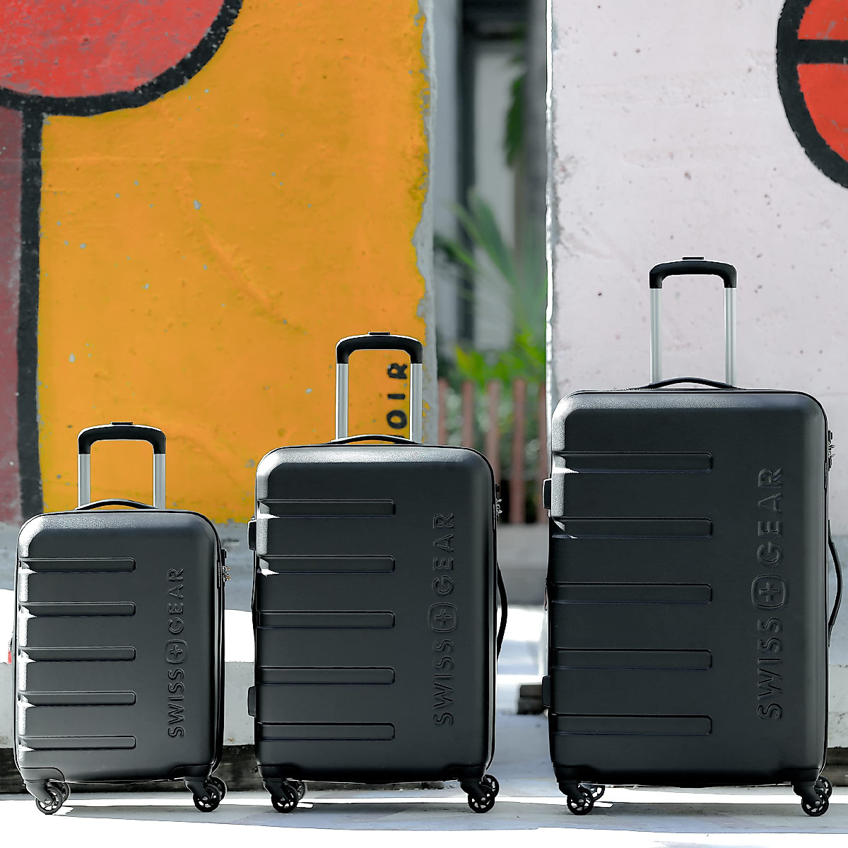 SwissGear 7366 Hardside Expandable Luggage with Spinner Wheels, Black, Checked-Large 27-Inch