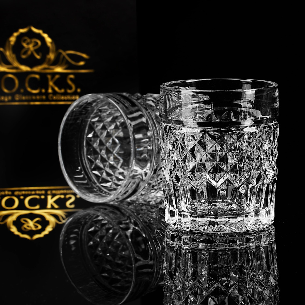 Crystal Whiskey Glasses - Set of 4 Prestige Glass Tumblers (9.5oz, 280ml) for Whisky, Scotch & Bourbon - Brilliant Rocks Glasses for Cocktails & Drinks - Elegant Gold Foil Gift Box