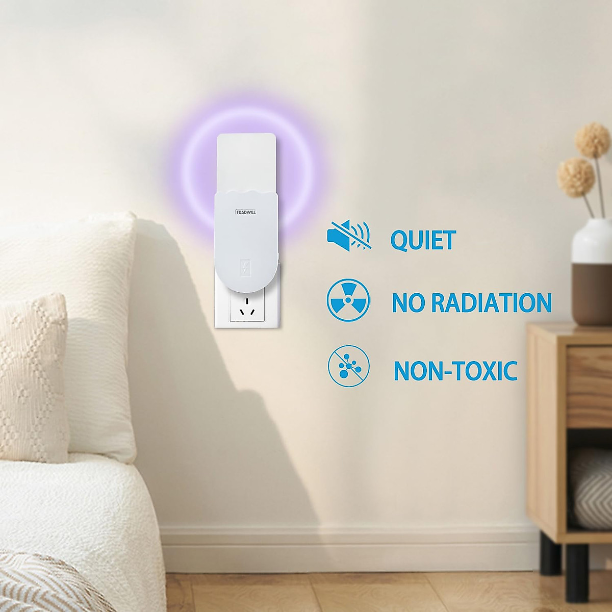 Fly Trap Indoor, Plug in Flying Insect Trap for Fruit Fly, Gnat, Moth, UV Mosquito Bug Trap Catcher with Night Light, Noiseless and Easy to Use, Ideal for House Bedroom Kitchen(1 Device+ 5 Refills)