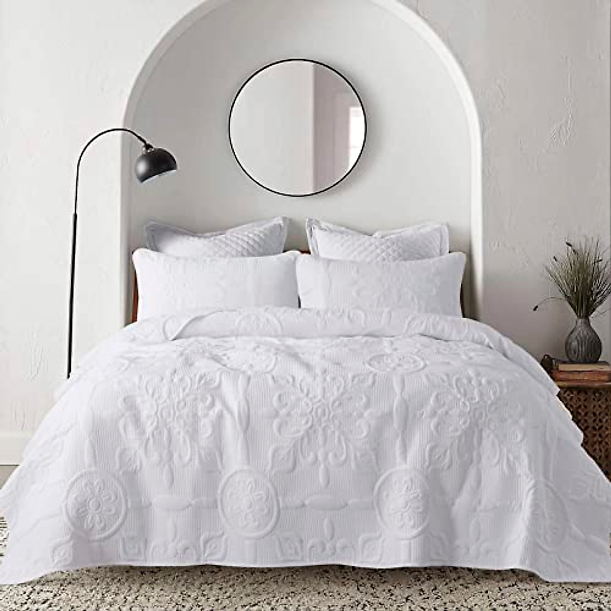 Damask Quilt Queen Size Bedding Sets with Pillow Shams, Boho Lightweight Soft Bedspread Coverlet, White Quilted Blanket Thin Comforter Bed Cover for All Season Spring Summer, 3 Pieces, 90x90 inches