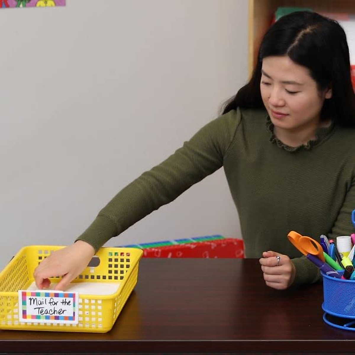 Really Good Stuff 6PK Plastic Desktop Paper Storage Basket for Classroom or Home–14”x10” Plastic Mesh Basket-Secure Papers Crease-Free–Grouping for 6