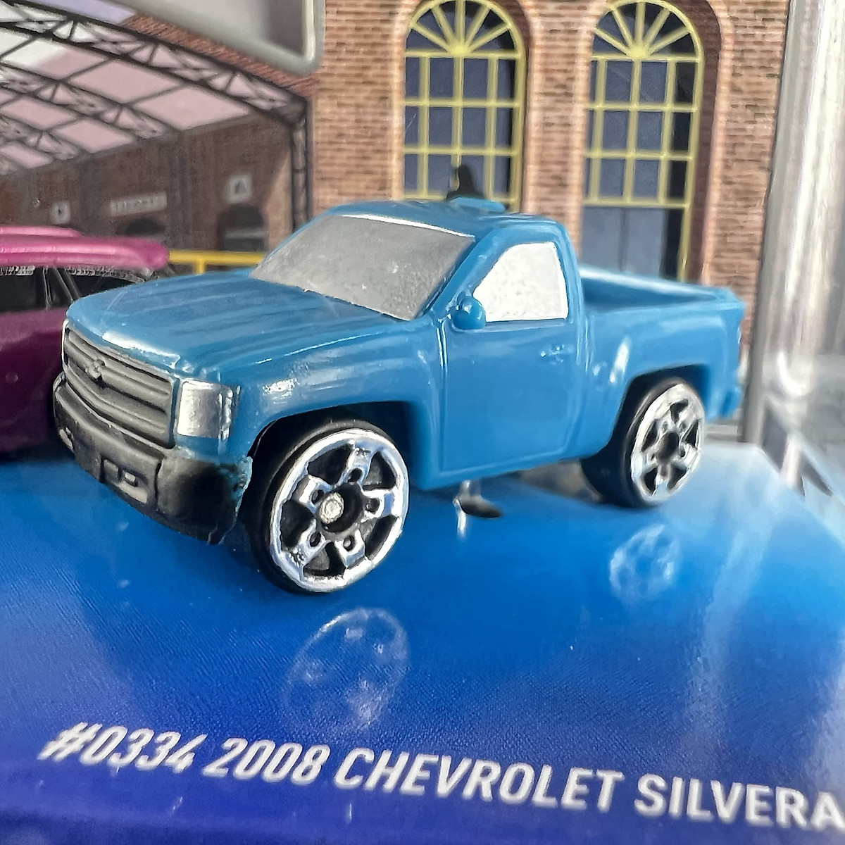 Micro Machines 2022 Series 6 World Pack #17 Micro City: Pontiac GXP, Cadillac CTS-V, Land Rover Discovery, Jaguar XFR-S, Silverado