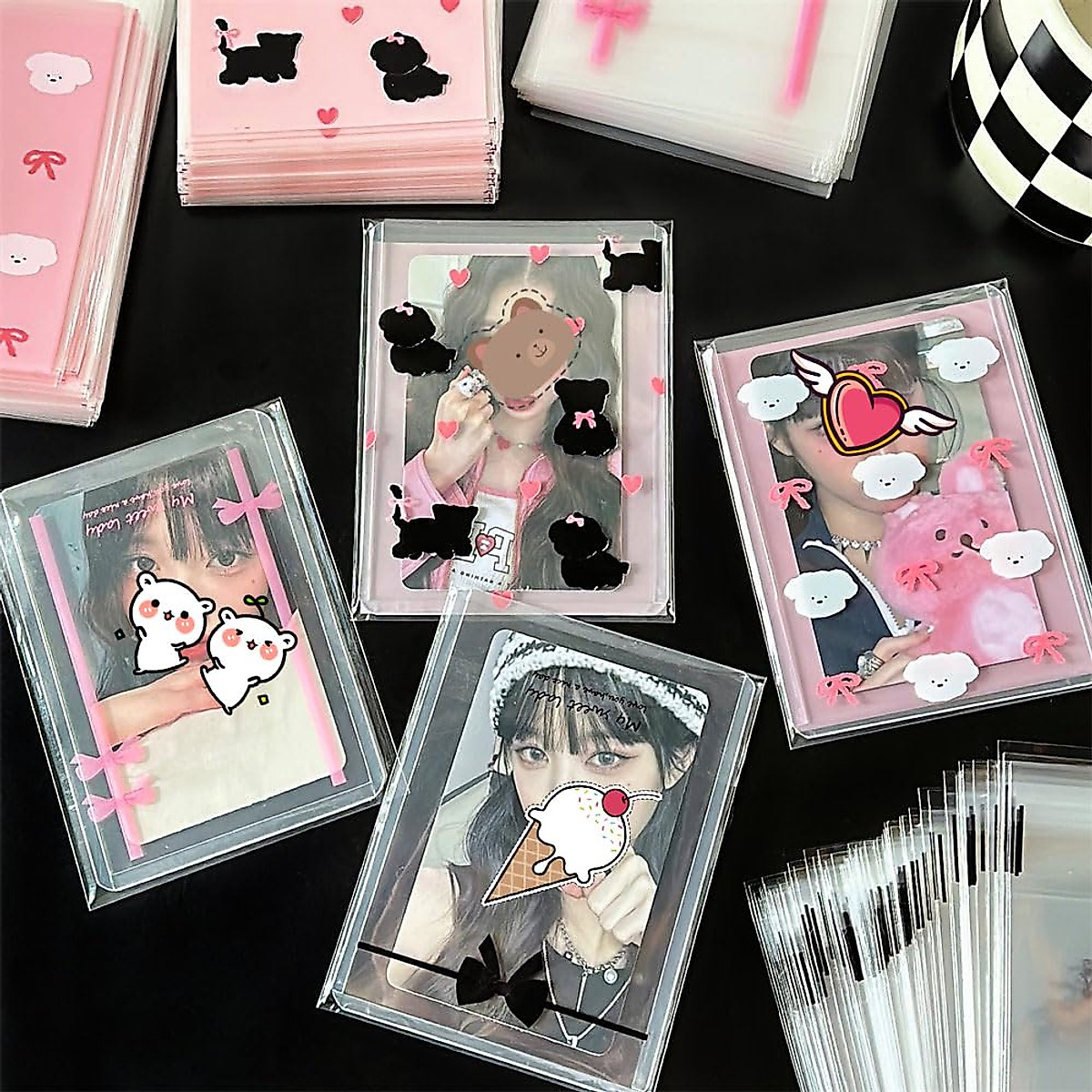 200Pcs Resealable Cellophane Bags Self Adhesive Cookie Bags,Pink Bow Small Candy Bags Treat Bags,Clear Photocard Sleeves,Plastic Bags Gift Bags for Dessert,Party Treats,Bakery,Card Protector Sleeves