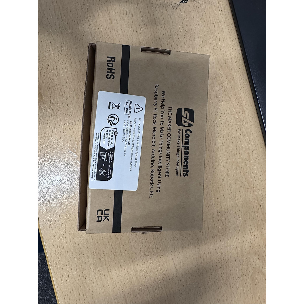 Raspberry Pi Pico Air WiFi Monitoring Expansion PMSA003 Sensor ESP8266 Module Air Monitor WiFi HAT for Raspberry Pi Pico with inbuilt 0.91" OLED Display