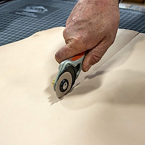 Realeather Cowhide Veg Tan Double Shoulder Leather Sheet for Crafting, 4-6 oz