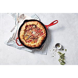 Le Creuset Enameled Cast Iron Signature Iron Handle Skillet, 10.25" (1-3/4 qt.), Cerise