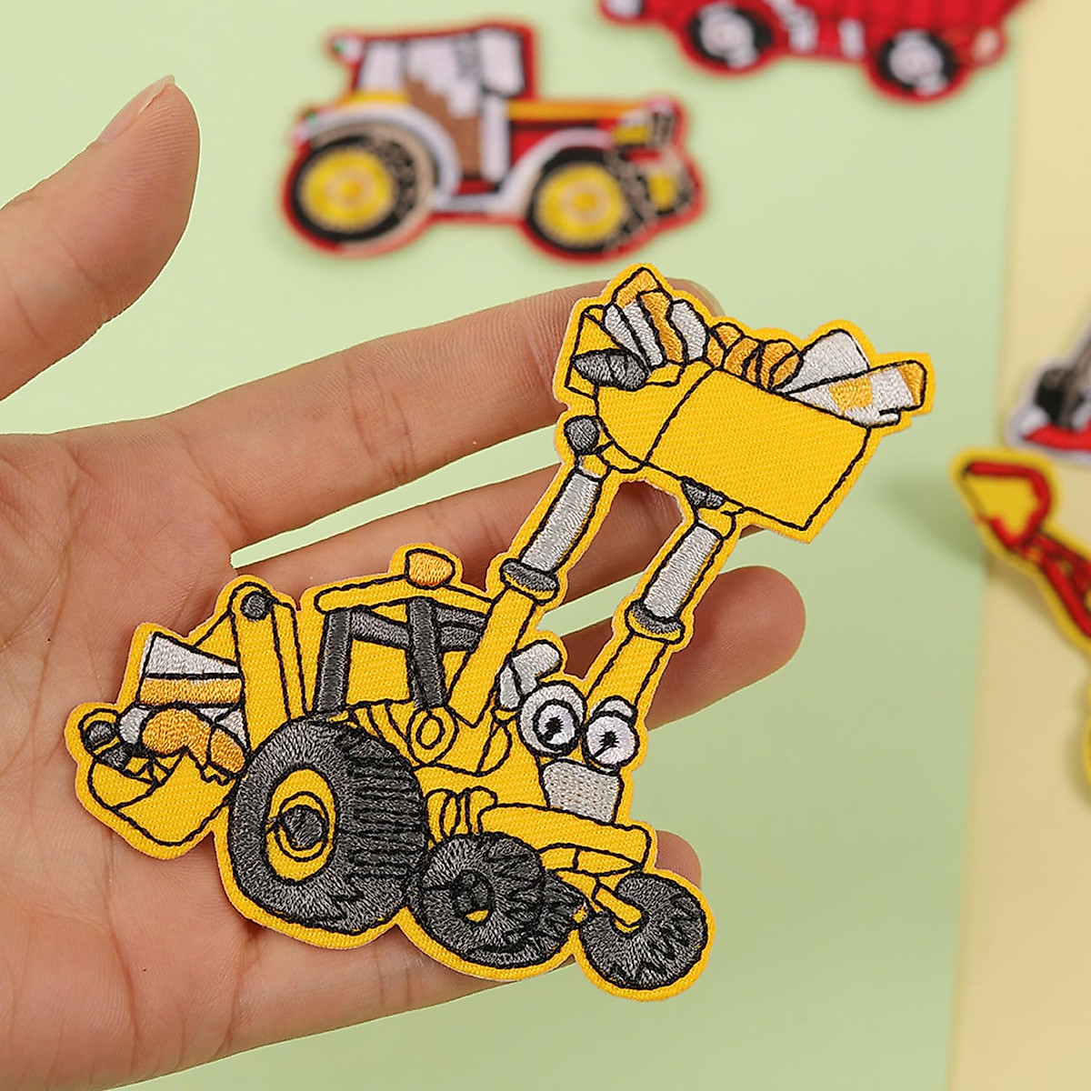 11pcs Car Iron on Sew on Patches,Construction Vehicles Truck Excavator Racing Design Car Appliques DIY Patch for Hats Jackets Bags Jeans