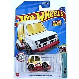 Hot Wheels 2022 -TOONED Volkswagen Golf MK1-10/250 [White] - Tooned 1/5
