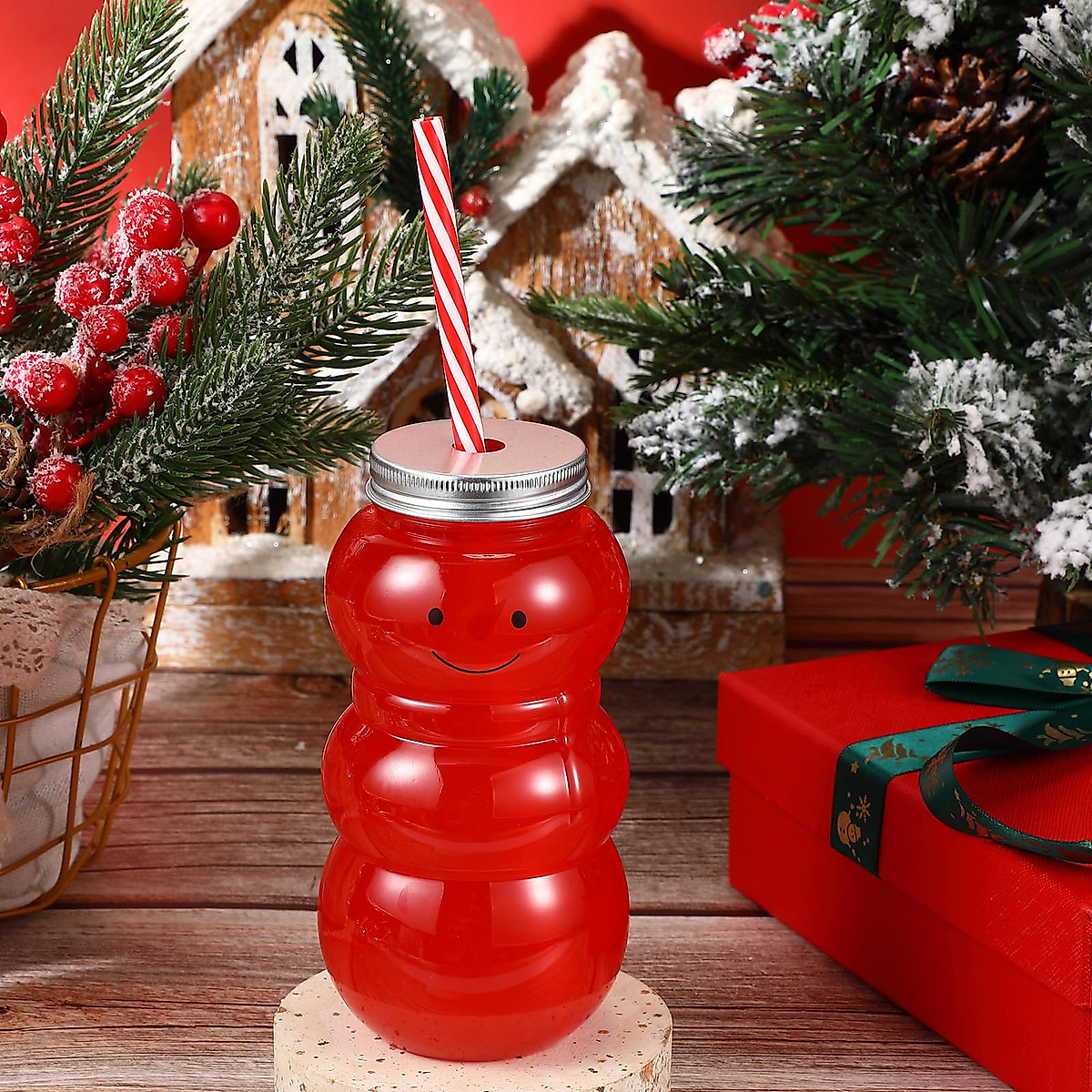 Sliner 20 Pack Christmas Plastic Juice Bottle 17 Oz Snowman Shaped Reusable Water Bottles with Lids and Straws Empty Milk Beverage Bottle Juicing Drink Containers for Christmas Party Favor Daily Use