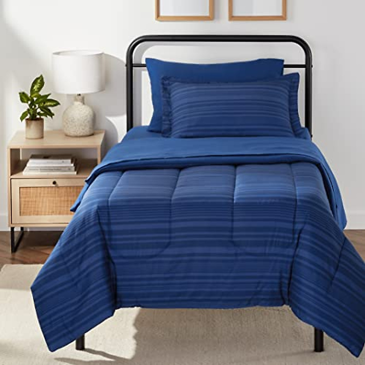Amazon Basics Lightweight Microfiber Bed-In-A-Bag 5 Piece Comforter Bedding Set, Twin/Twin XL, Blue Calvin Striped
