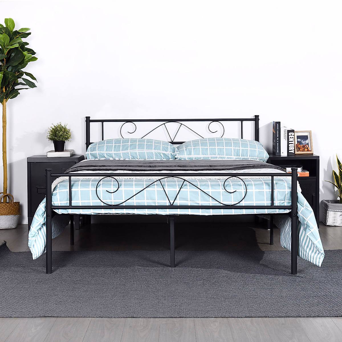 Full Size Platform Bed Frame with Headboard, Nordic Style Metal Bed Easy Assembly, Size 77.256.134.8 Inches