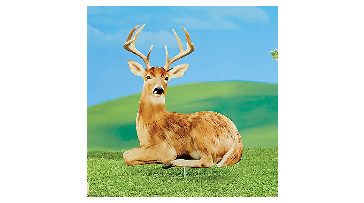Realistic Deer Garden Stake Set for Outdoor Decor
