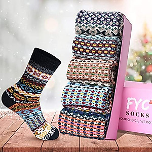 FYC Winter Womens Socks - Wool Warm Thick Knit Cozy Crew Casual Vintage Soft Socks for Women - Christmas Gifts - 5 Pairs