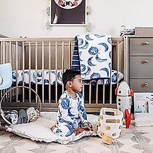 Reversible Quilt, Baby and Toddler Nursery Blanket, Organic Cotton Shell & Polyester Fill