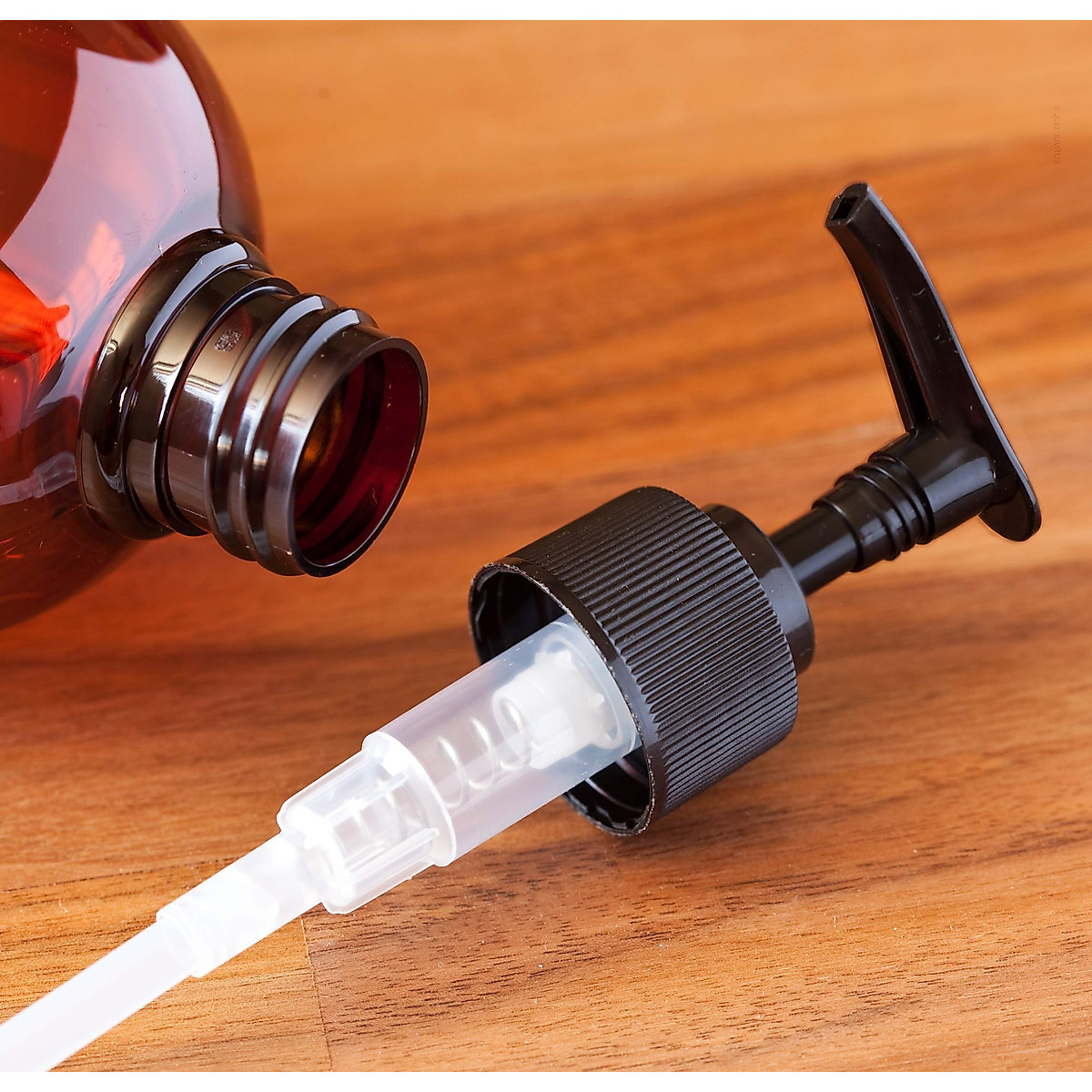 JUVITUS 32 oz Amber Boston Round PET Bottles with Black Lotion Pump (6 pack) + Labels