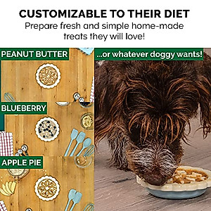 Furhaven Paws 'n Play Pie Slow Feeder Fillable Dog Toy, Washable - White/Blue, One Size