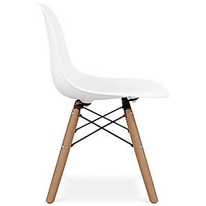 Aron Living 21.75" Plastic and Wood Kids Playroom Chairs in White (Set of 2)