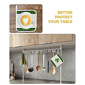 Pot Holders Set of 2,Irish Saint Patricks Green Shamrock Potholder for Kitchen Heat-Proof Hot Pads,Light Clover Black Plaid Vintage Cotton Linen Hot Mats Potholders for Cooking Baking BBQ