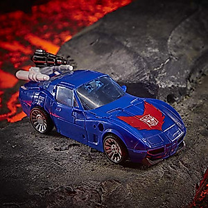Transformers Toys Generations War for Cybertron: Kingdom Deluxe WFC-K26 Autobot Tracks Action Figure - Kids Ages 8 and Up, 5.5-inch, Blue