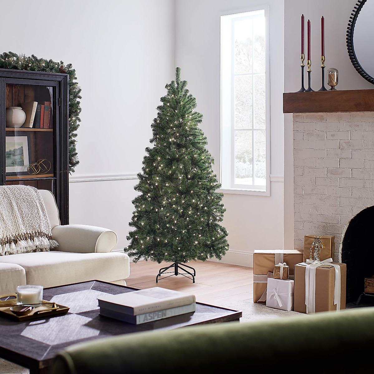 National Tree Company Pre-Lit Artificial Full Christmas Tree, Green, North Valley Spruce, White Lights, Includes Stand, 6 Feet