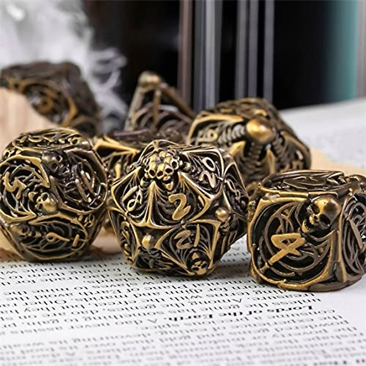 DND Dice Set Polyhedral Hollow D&D Dice Set for Games Dungeons and Dragons Role Playing Games ZHOORQI 7Pcs Skull Metal Dices MTG Pathfinder DND Collection Gifts (Skull-Bronze)