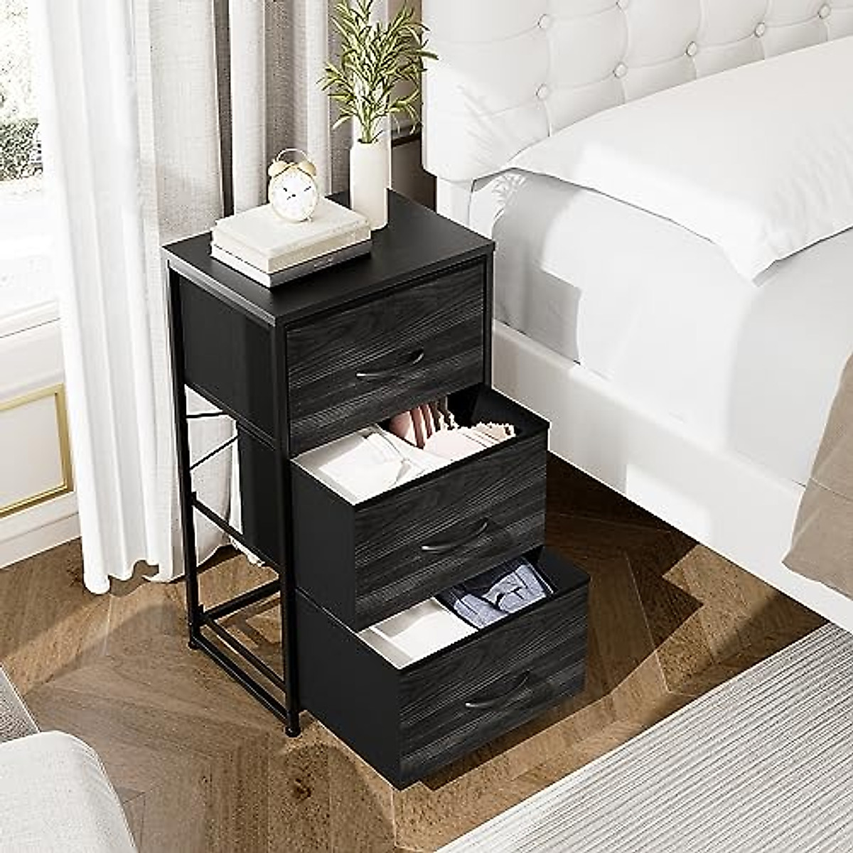 Nicehill Nightstand, Dresser with 3 Drawers, Bedside Table Chest of Drawers, Small Dresser for Bedroom, Kids' Room, Closet, Kids Dresser with Wooden Top Steel Frame, Modern, Black Wood Grain