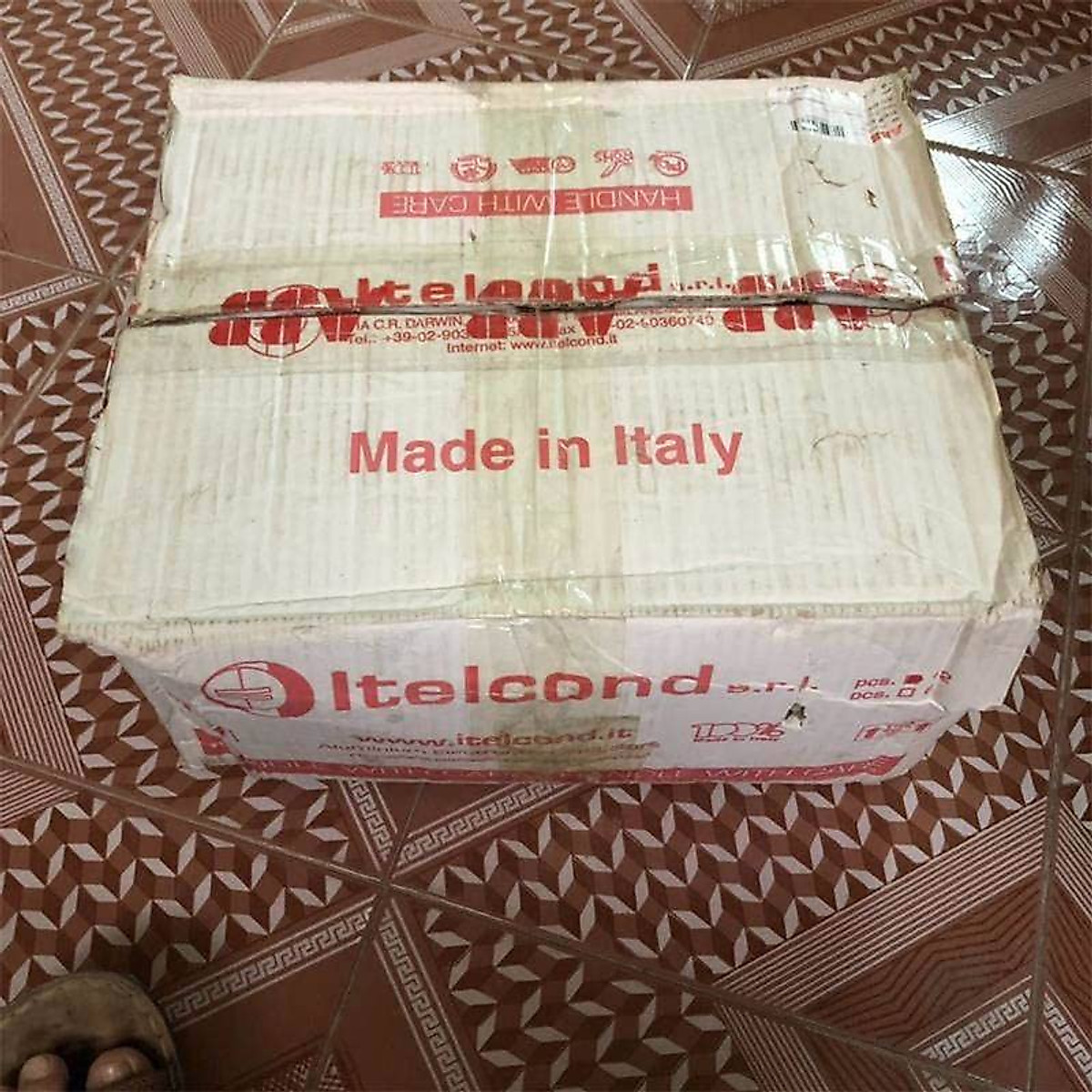 AYUX-HR Series 10000UF 250V Audio Filter Capacitor 1 Pcs