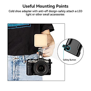 SMALLRIG Mini Top Handle for Lightweight Vlogging Cameras with 1/4"-20 Screws - HTS2756 SMALRIG Mini Top Handle for Lightweight Vlogging Cameras with 1/4"-20 Screws - HTS2756