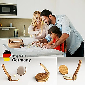 panan Wooden Tortilla Press Mexican Tortillera Presser Made from Natural Food-Grade Acacia Wood - Large Wood Pataconera with 50 Pieces Parchment Paper, Dough Cutter and Recipes eBook (Round 10")