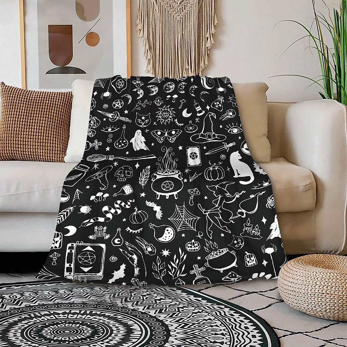 Halloween Blanket Ghost Spooky Gifts for Girls Boys Kids-Super Soft Witch Flannel Blanket Pumpkin Comfy Throw Blanket Skull Decor Halloween Decoration for Room Couch Sofa Men Women-40 x50