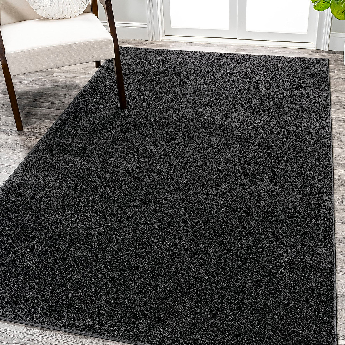 JONATHAN Y SEU100I-8 Haze Solid Low-Pile Indoor Area-Rug Casual Contemporary Solid Traditional Easy-Cleaning Bedroom Kitchen Living Room Non Shedding, 8 ft x 10 ft, Black