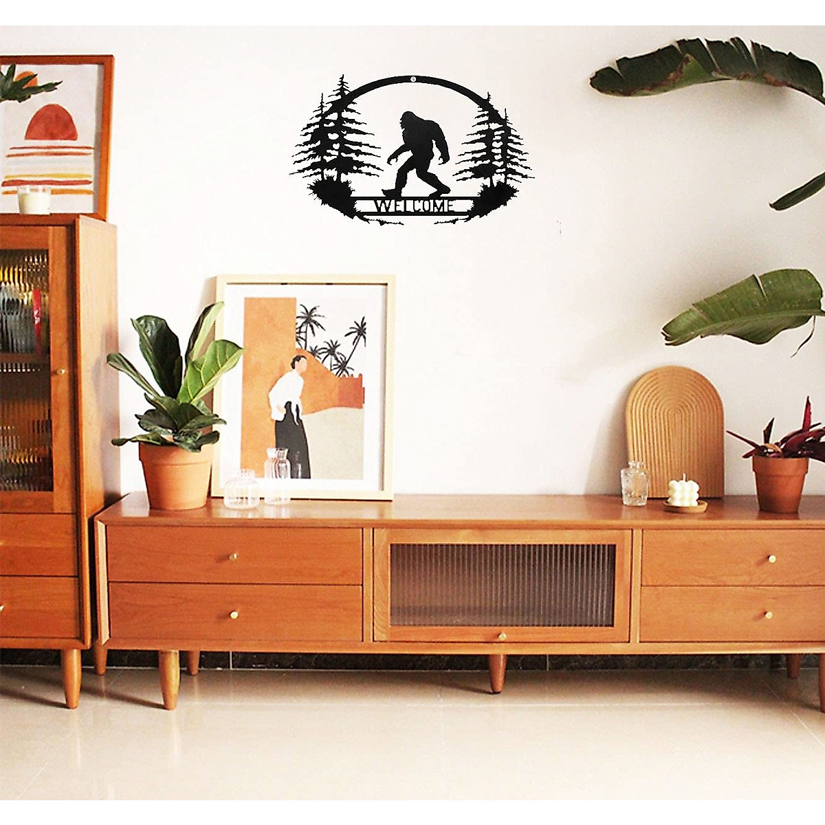 CINPIUK Bigfoot Wall Art Decor, Welcome Sasquatch Metal Sign Indoor Outdoor Farmhouse Christmas Wall Hanging Ornament Home Garden Yard Garage Decor Housewarming Gift, 14 Inch