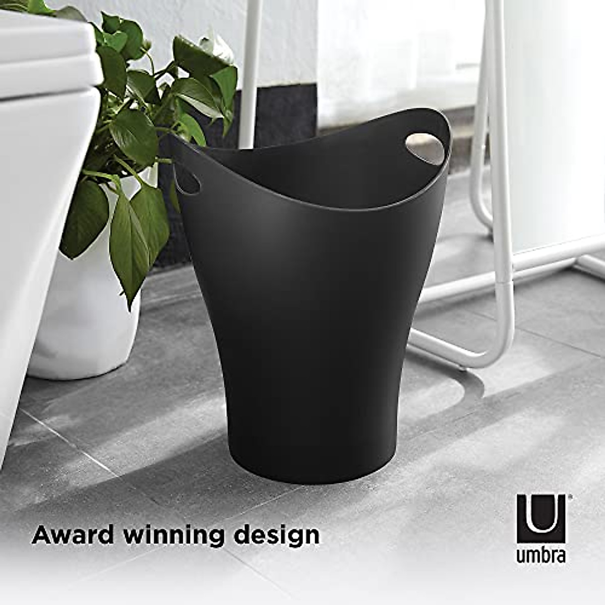 Umbra Garbino Trash Can 2.25-Gallon (8.5L) Capacity, Black