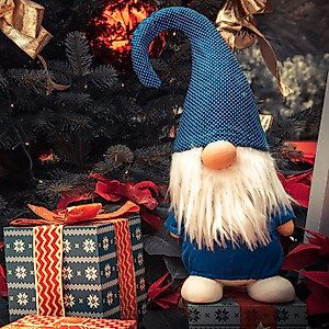 12 Pieces Christmas Precut Gnome Beards, Faux Fur Gnome Beard, Handmade Gnome Beard, Braids Dwarf Beard Fur Gnome Beard with 8 Pieces Small Unfinished Wooden Balls for Christmas Fall Decor