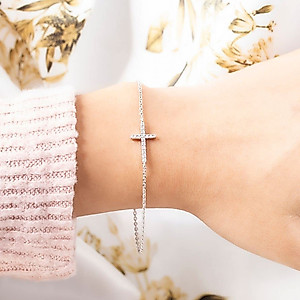 Cristian Cross Round Cubic Zirconia Dainty Bracelet For Women In 925 Sterling Silver (VVS, 1/5 CTW)