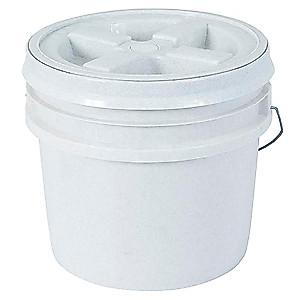GAMMA2 Vittles Vault Outback Pet Food Storage Bucket 10lbs