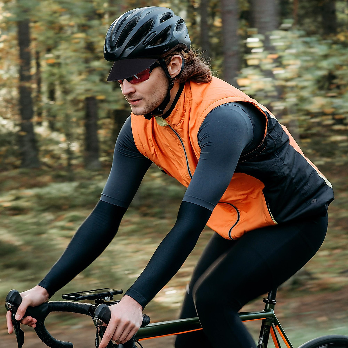 Hysenm 2 Pack Cycling Cap Helmet Liner Skull Cap for Men, Bike Hat Cycling Cap for Men Under Helmet Motorcycle Bicycle Caps Sweat Caps