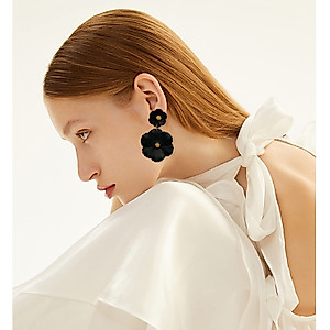 WUWEIJIAJIA Boho Flower Stud Earrings with White Pearl for Women Lover and Friends Flower Shaped Daisy Dangle Drop Earrings with Gold Flower Bud (3-Black)