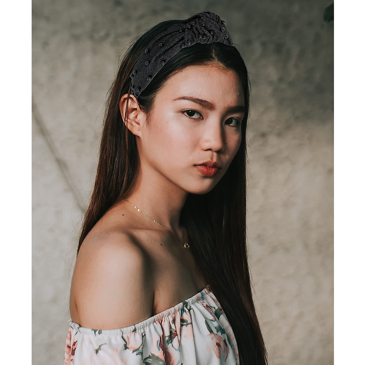 YETASI Head bands For Women's Hair are Unique. Black Pearl Headband Denim is Classy. Knotted Headband for Women is a Comfy Headbands for Women . Get Complements with Cute Jean Black Pearl Headband