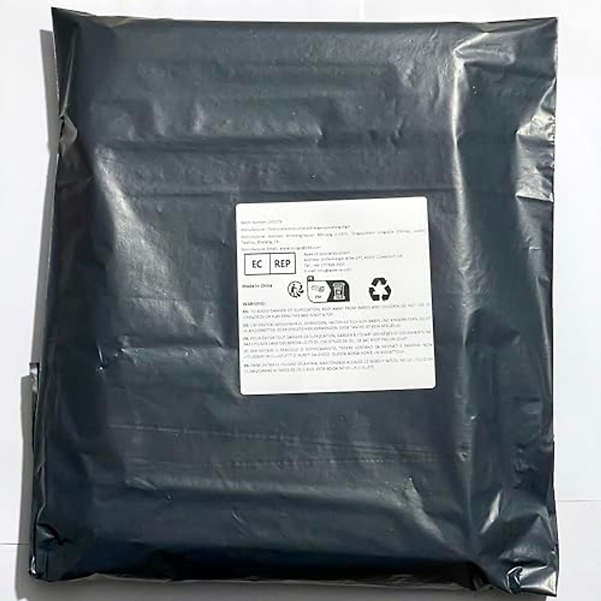 FOMAISELF 2 Pcs Artificial Hanging Plants Indoors - Fake Hanging Plant Outdoors, Artificial Plants for Wedding Party Home Garden Wall Decoration（Green）