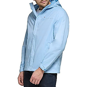 Tommy Hilfiger Men's Lightweight Breathable Waterproof Hooded Jacket, Powder Blue, Large