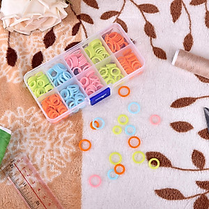 240 Pieces Knitting Stitch Marker, Plastic Smooth Coloured O-Rings with Clear Storage Box, Crochet Ring Assorted Knitting Needle Clip Multiple-Size