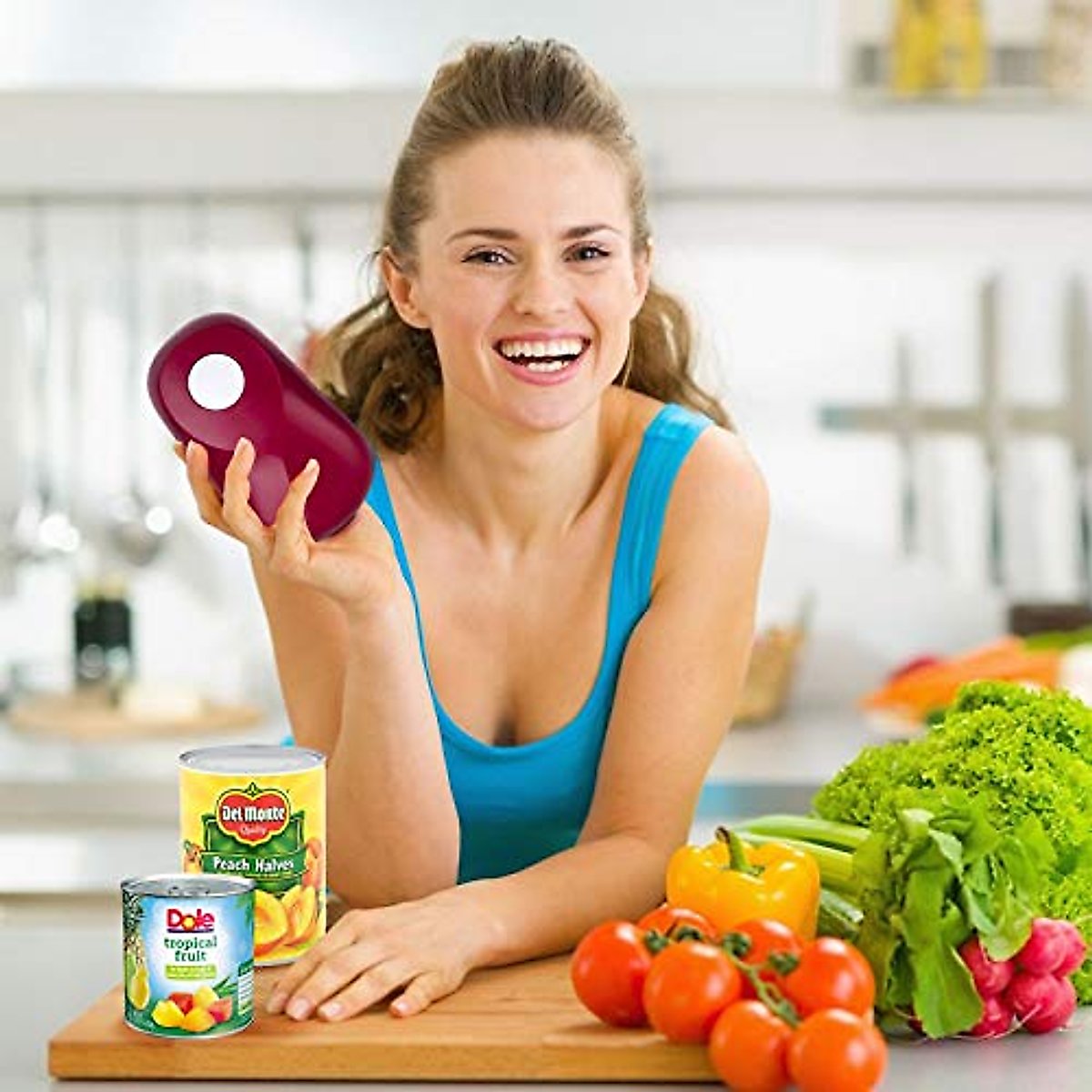 Electric Can Opener - Vcwtty One Touch Battery Operated Handheld Can Opener for Any Size, No Sharp Edge, Food-Safe, Seniors, Arthritis and Chef, Kitchen Best Gadget (Red)
