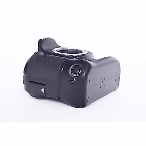 Pentax K20D 14.6MP Digital SLR Camera with Shake Reduction (Body Only)