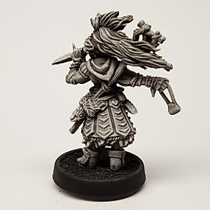 Stonehaven Miniatures Female Half-Elf Witch Figure (for 28mm Scale Table Top War Games) - Made in US
