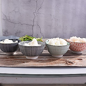 Whitenesser Japanese Ceramic Rice Bowls Set of 4, Porcelain Rice Bowls Sushi Bowls Small Rice Bowls for Soup Snack Cereal