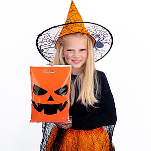 STEFORD 72PCS Large Halloween Pumpkin Face Trick or Treat Plastic Candy Bags,Jack-O-Lantern Halloween Goodie Bags Halloween Party Favors,11"x17"