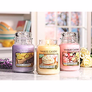 Yankee Candle 5038580062137 jar Small Vanilla Cupcake YSMVC, one Size