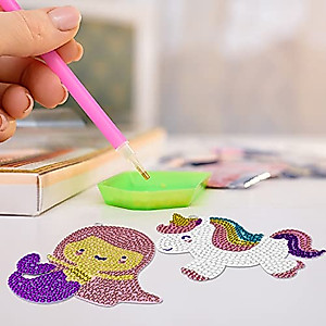 8 Diamond Painting Keychains Kit for Girls Crafts - Gem Art Kits for Kids Gem Painting Kit - Kawaii Diamond Art Keychains Kits for Crafts - Diamond Art for Kids Gem Stickers for Crafts (8 Pack, Girls)