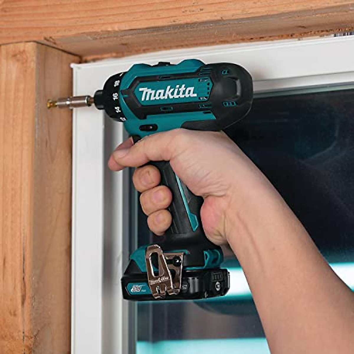 Makita CT230R 12V max CXT® Lithium-Ion Cordless 2-Pc. Combo Kit (2.0Ah)
